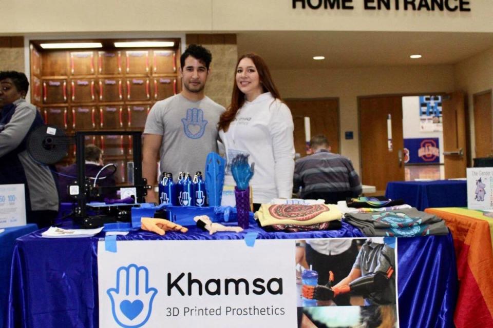 Khamsa 3D - Small Business Development Center